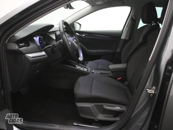 Pelēks Skoda Octavia 2022 Viļņa, ar dzinēja tilpumu 2.00 L un nobraukumu 178 tūkst. km par 17399 €, foto 4 vietnē AUTOMOTO.COM.LV