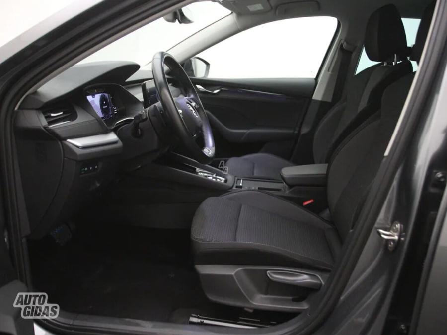 Grey Skoda Octavia 2022 in Vilnius, with an engine capacity of 2.00 L and mileage of 178 thousand km for 17399 €, photo 5 on AUTOMOTO.COM.LV