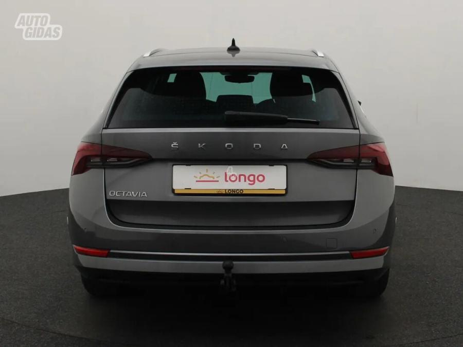Grey Skoda Octavia 2022 in Vilnius, with an engine capacity of 2.00 L and mileage of 178 thousand km for 17399 €, photo 6 on AUTOMOTO.COM.LV