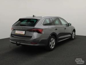 Grey Skoda Octavia 2022 in Vilnius, with an engine capacity of 2.00 L and mileage of 178 thousand km for 17399 €, photo 9 on AUTOMOTO.COM.LV