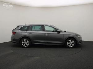 Grey Skoda Octavia 2022 in Vilnius, with an engine capacity of 2.00 L and mileage of 178 thousand km for 17399 €, photo 10 on AUTOMOTO.COM.LV