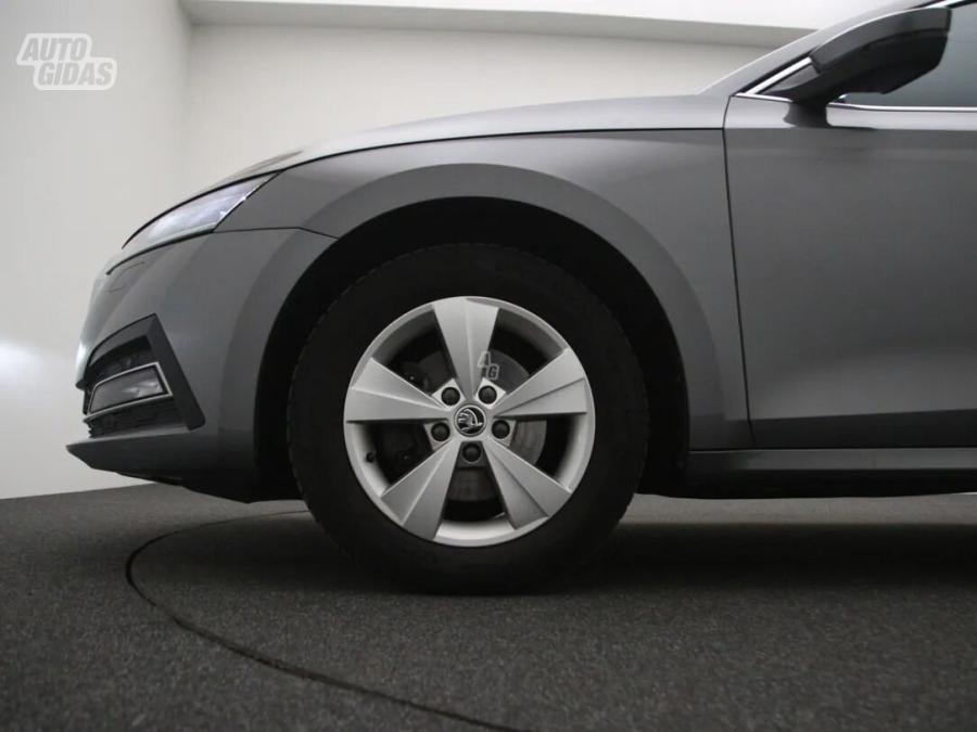 Grey Skoda Octavia 2022 in Vilnius, with an engine capacity of 2.00 L and mileage of 178 thousand km for 17399 €, photo 29 on AUTOMOTO.COM.LV