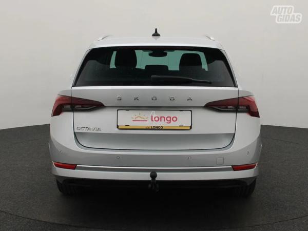 Pelēks Skoda Octavia 2022 Viļņa, ar dzinēja tilpumu 2.00 L un nobraukumu 134 tūkst. km par 18499 €, foto 5 vietnē AUTOMOTO.COM.LV