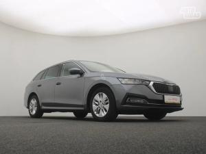 Grey Skoda Octavia 2022 in Vilnius, with an engine capacity of 2.00 L and mileage of 207 thousand km for 16299 €, photo 12 on AUTOMOTO.COM.LV