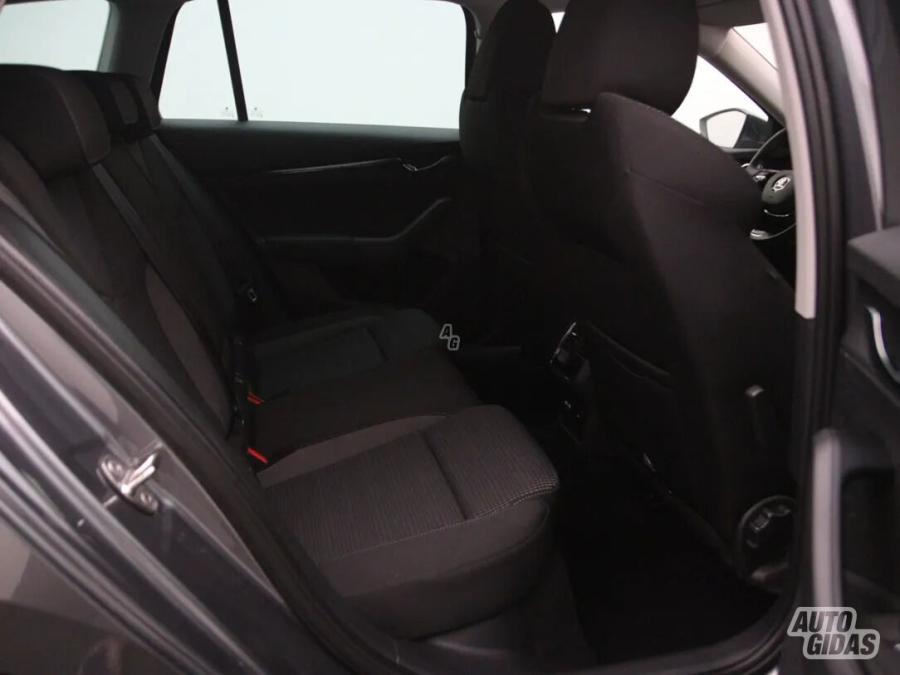 Grey Skoda Octavia 2022 in Vilnius, with an engine capacity of 2.00 L and mileage of 207 thousand km for 16299 €, photo 16 on AUTOMOTO.COM.LV