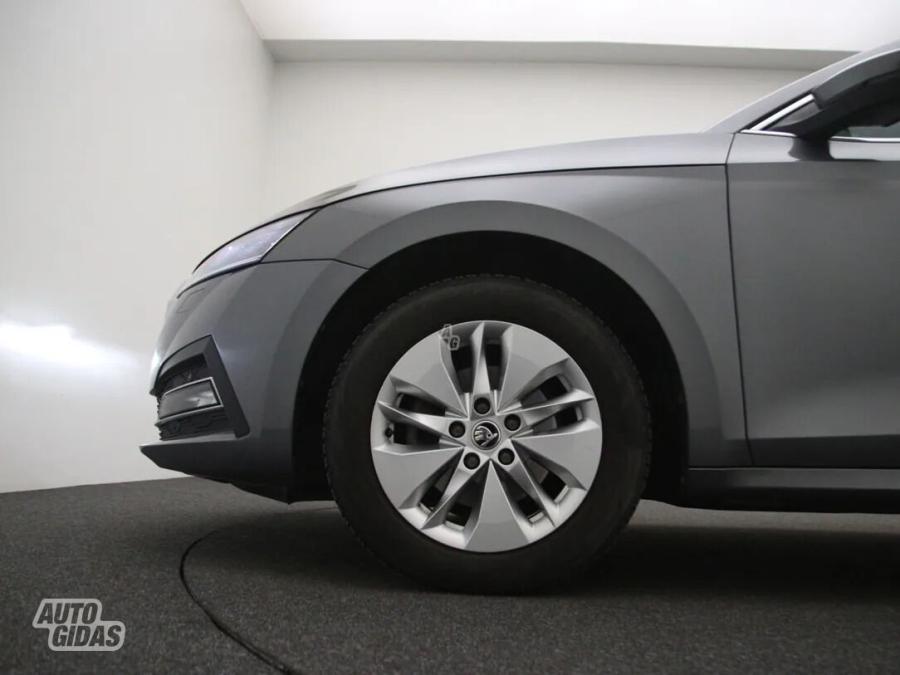Grey Skoda Octavia 2022 in Vilnius, with an engine capacity of 2.00 L and mileage of 207 thousand km for 16299 €, photo 29 on AUTOMOTO.COM.LV