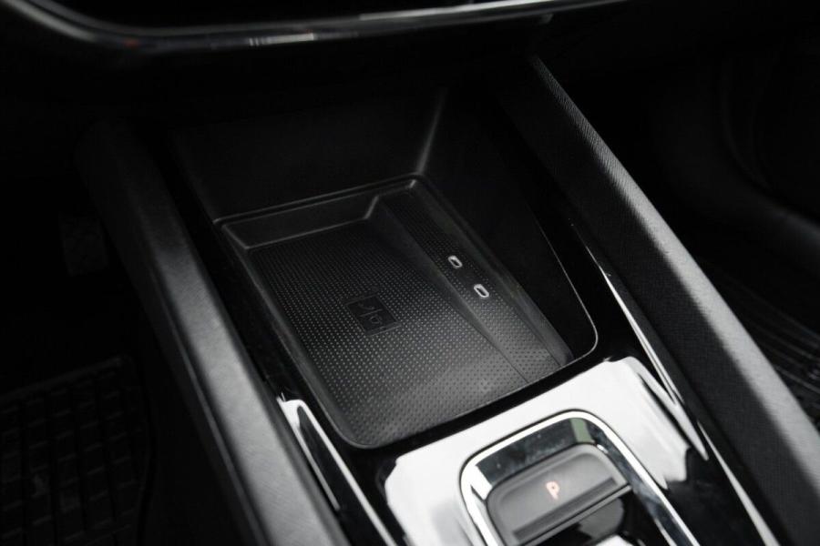 Grey Skoda Octavia 2022 in Riga, with an engine capacity of 2.00 L and mileage of 133 thousand km for 18850 €, photo 19 on AUTOMOTO.COM.LV