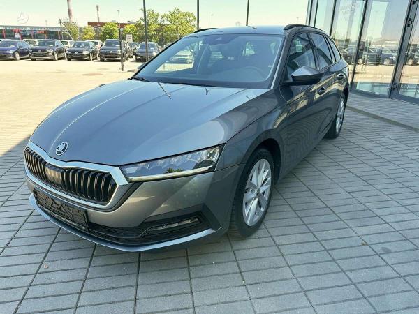 Grey Skoda Octavia 2022 in Kaunas, with an engine capacity of 1.00 L and mileage of 234 thousand km for 12900 €, photo 1 on AUTOMOTO.COM.LV