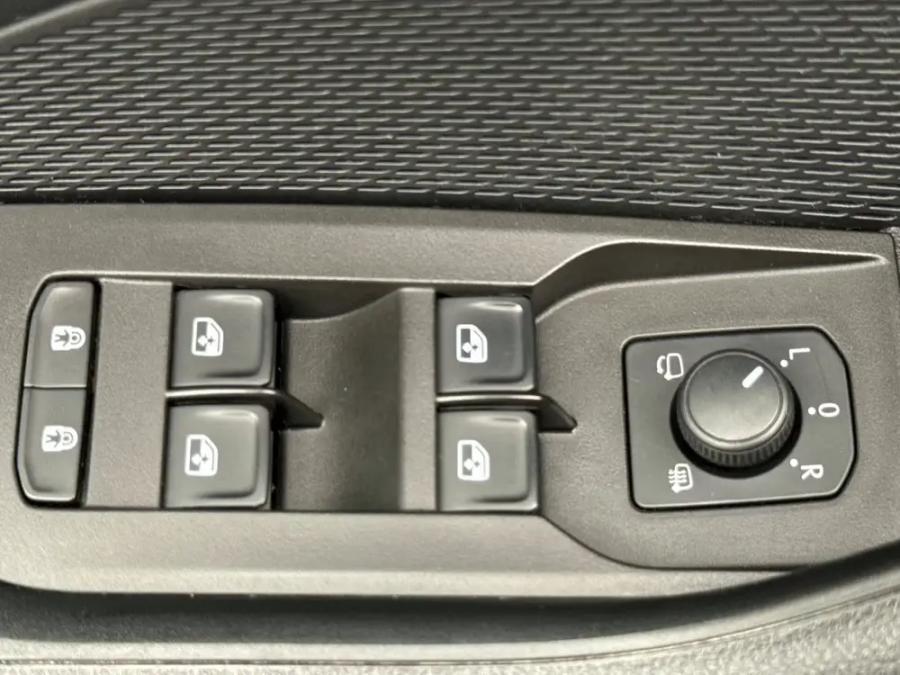 Pelēks Skoda Octavia 2022 Rīga, ar dzinēja tilpumu 2.00 L un nobraukumu 182 tūkst. km par 15110 €, foto 3 vietnē AUTOMOTO.COM.LV