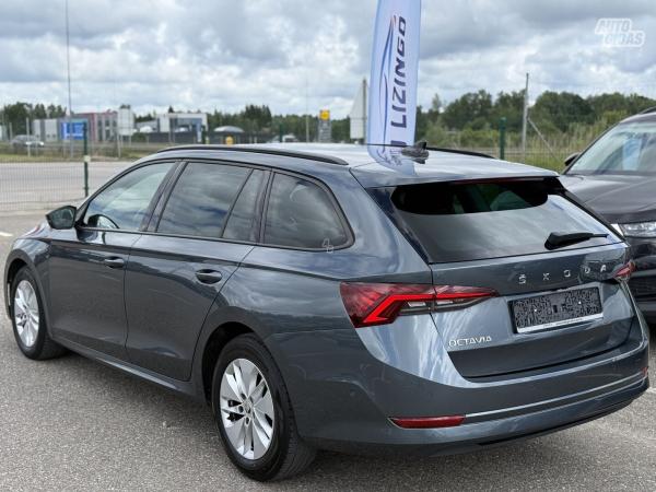 Grey Skoda Octavia 2022 in Vilnius, with an engine capacity of 2.00 L and mileage of 204 thousand km for 14500 €, photo 8 on AUTOMOTO.COM.LV