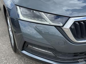 Grey Skoda Octavia 2022 in Vilnius, with an engine capacity of 2.00 L and mileage of 204 thousand km for 14500 €, photo 15 on AUTOMOTO.COM.LV