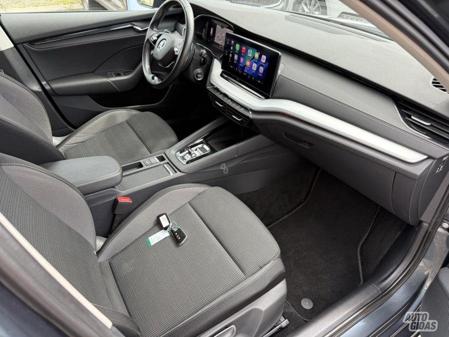 Grey Skoda Octavia 2022 in Vilnius, with an engine capacity of 2.00 L and mileage of 204 thousand km for 14500 €, photo 19 on AUTOMOTO.COM.LV