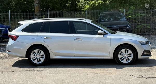 Grey Skoda Octavia 2022 in Vilnius, with an engine capacity of 1.97 L and mileage of 203 thousand km for 13990 €, photo 4 on AUTOMOTO.COM.LV