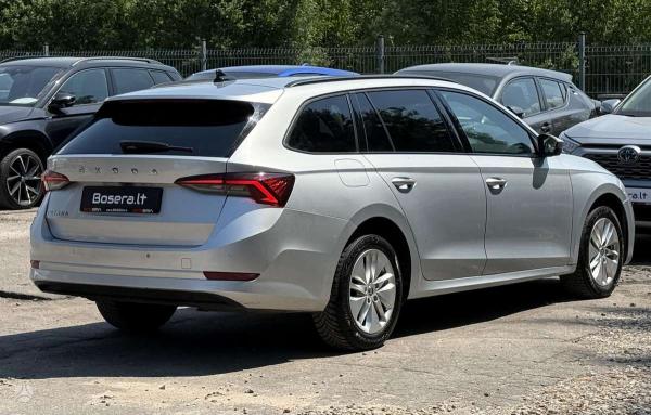 Grey Skoda Octavia 2022 in Vilnius, with an engine capacity of 1.97 L and mileage of 203 thousand km for 13990 €, photo 5 on AUTOMOTO.COM.LV