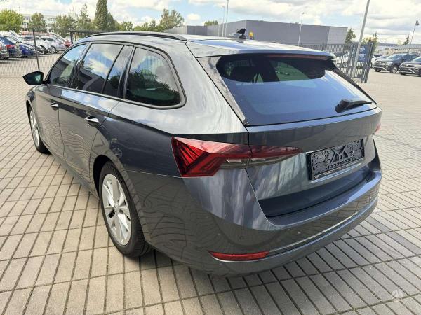 Pelēks Skoda Octavia 2022 Kauņa, ar dzinēja tilpumu 1.50 L un nobraukumu 206 tūkst. km par 15900 €, foto 5 vietnē AUTOMOTO.COM.LV