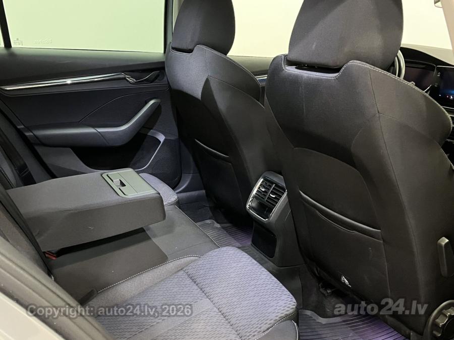 Grey Skoda Octavia 2022 in Tallinn, with an engine capacity of 1.50 L and mileage of 83 thousand km for 16900 €, photo 5 on AUTOMOTO.COM.LV