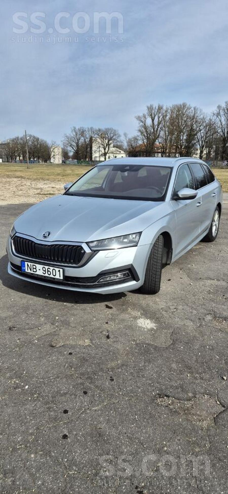 Pelēks Skoda Octavia 2022 Rīga, ar dzinēja tilpumu 2.00 L un nobraukumu 172 tūkst. km par 13000 €, foto 1 vietnē AUTOMOTO.COM.LV