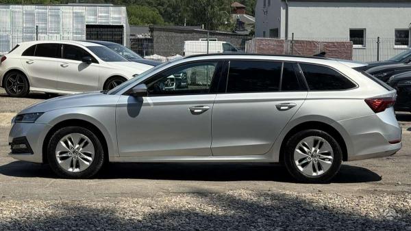 Grey Skoda Octavia 2022 in Vilnius, with an engine capacity of 1.97 L and mileage of 203 thousand km for 13990 €, photo 8 on AUTOMOTO.COM.LV