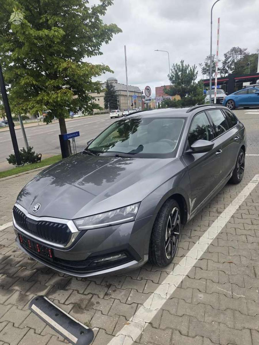 Grey Skoda Octavia 2022 in Vilnius, with an engine capacity of 2.00 L and mileage of 24 thousand km for 18000 €, photo 3 on AUTOMOTO.COM.LV