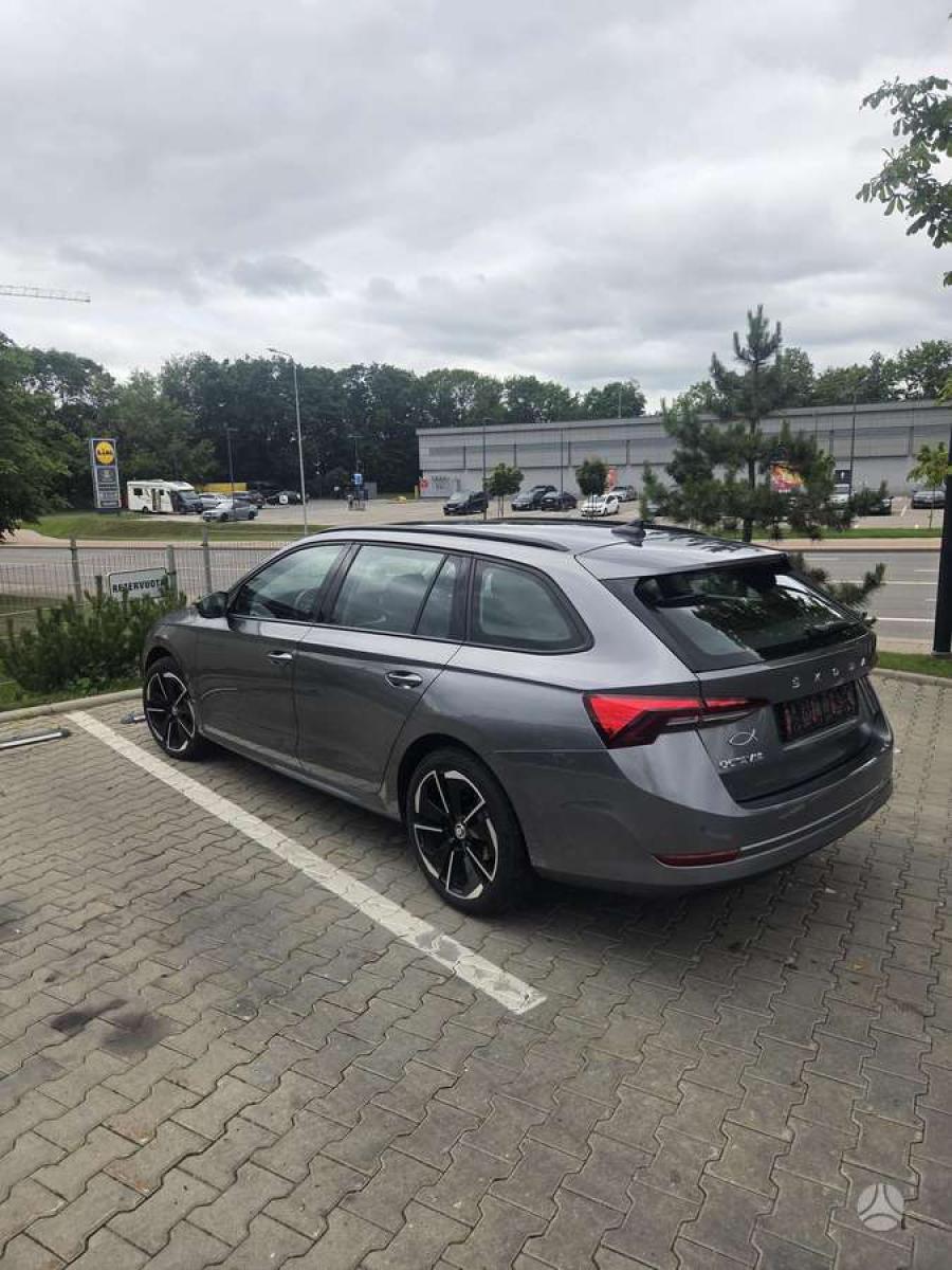 Grey Skoda Octavia 2022 in Vilnius, with an engine capacity of 2.00 L and mileage of 24 thousand km for 18000 €, photo 5 on AUTOMOTO.COM.LV