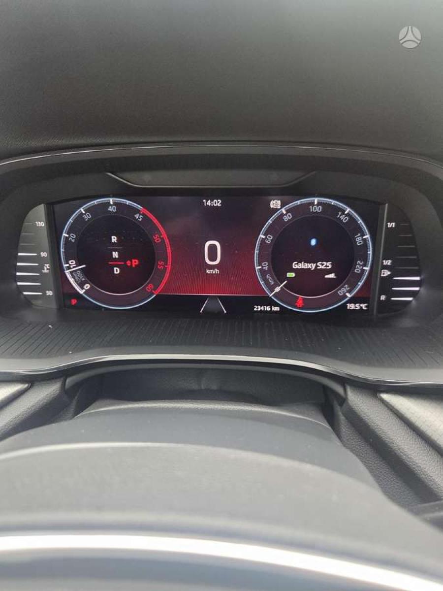 Grey Skoda Octavia 2022 in Vilnius, with an engine capacity of 2.00 L and mileage of 24 thousand km for 18000 €, photo 6 on AUTOMOTO.COM.LV