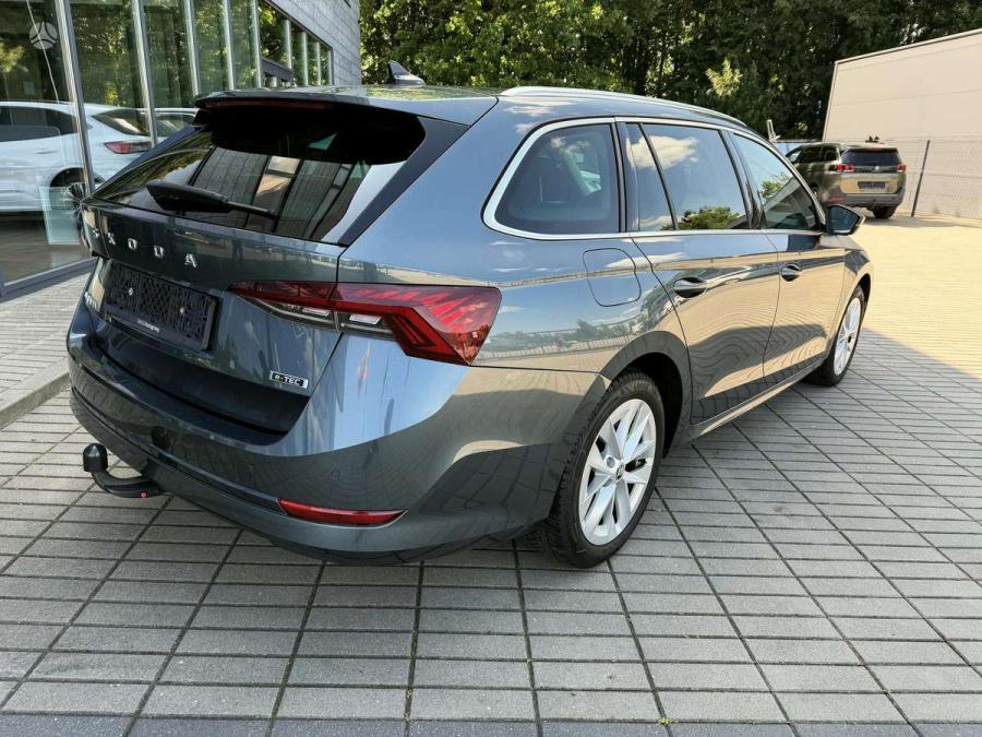 Pelēks Skoda Octavia 2022 Kauņa, ar dzinēja tilpumu 1.00 L un nobraukumu 183 tūkst. km par 13900 €, foto 4 vietnē AUTOMOTO.COM.LV