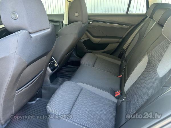 Grey Skoda Octavia 2022 in Tallinn, with an engine capacity of 2.00 L and mileage of 115 thousand km for 17990 €, photo 5 on AUTOMOTO.COM.LV