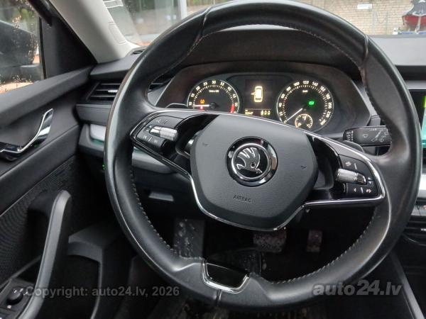 Pelēks Skoda Octavia 2022 Tallina, ar dzinēja tilpumu 2.00 L un nobraukumu 93 tūkst. km par 19990 €, foto 8 vietnē AUTOMOTO.COM.LV