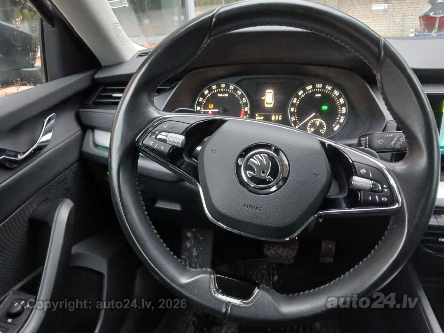 Grey Skoda Octavia 2022 in Tallinn, with an engine capacity of 2.00 L and mileage of 93 thousand km for 19990 €, photo 9 on AUTOMOTO.COM.LV
