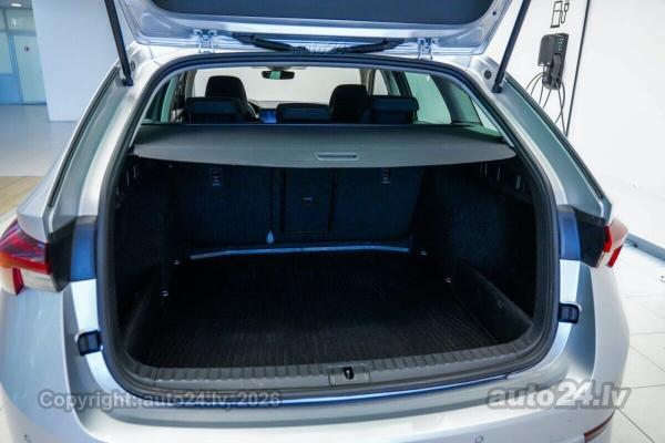 Grey Skoda Octavia 2022 in Johvi, with an engine capacity of 2.00 L and mileage of 148 thousand km for 20850 €, photo 9 on AUTOMOTO.COM.LV