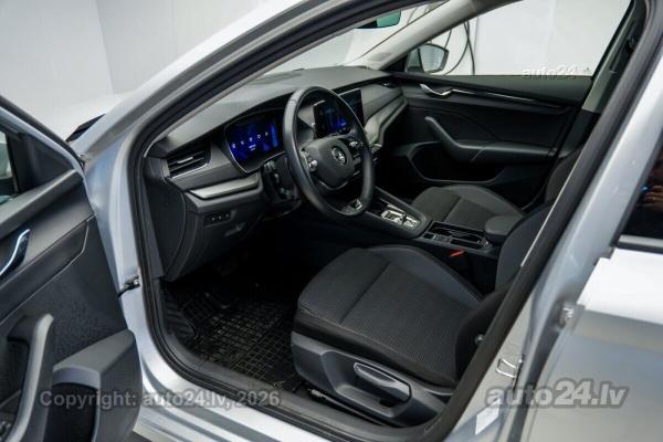 Grey Skoda Octavia 2022 in Johvi, with an engine capacity of 2.00 L and mileage of 148 thousand km for 20850 €, photo 10 on AUTOMOTO.COM.LV