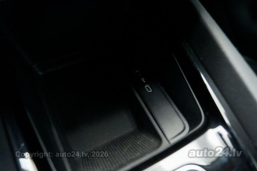 Grey Skoda Octavia 2022 in Johvi, with an engine capacity of 2.00 L and mileage of 148 thousand km for 20850 €, photo 19 on AUTOMOTO.COM.LV
