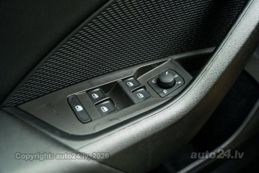 Grey Skoda Octavia 2022 in Johvi, with an engine capacity of 2.00 L and mileage of 148 thousand km for 20850 €, photo 27 on AUTOMOTO.COM.LV