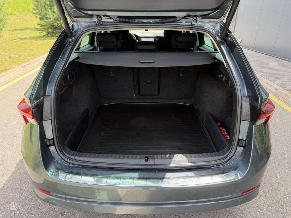 Grey Skoda Octavia 2022 in Kaunas, with an engine capacity of 1.50 L and mileage of 184 thousand km for 15600 €, photo 8 on AUTOMOTO.COM.LV