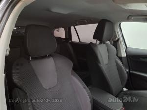 Серый Шкода Октавия 2022 в Таллин, объемом двигателя 2.00 л и пробегом 49 тыс. км за 22500 €, фото 18 на AUTOMOTO.COM.LV