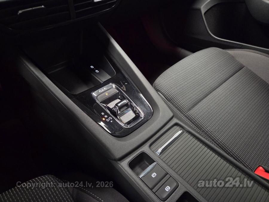 Grey Skoda Octavia 2022 in Tallinn, with an engine capacity of 2.00 L and mileage of 52 thousand km for 22500 €, photo 13 on AUTOMOTO.COM.LV