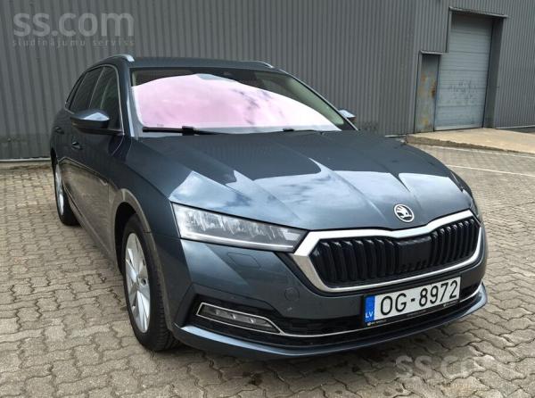 Pelēks Skoda Octavia 2022 Rīga, ar dzinēja tilpumu 2.00 L un nobraukumu 196 tūkst. km par 17390 €, foto 1 vietnē AUTOMOTO.COM.LV