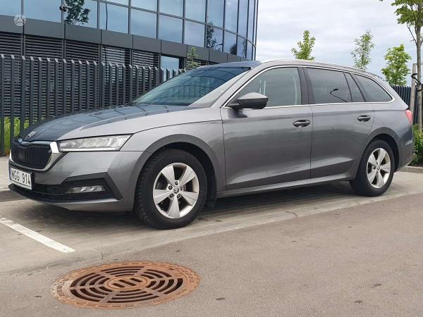 Grey Skoda Octavia 2022 in Vilnius, with an engine capacity of 1.97 L and mileage of 206 thousand km for 12700 €, photo 2 on AUTOMOTO.COM.LV
