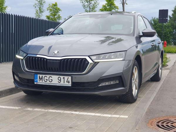 Grey Skoda Octavia 2022 in Vilnius, with an engine capacity of 1.97 L and mileage of 206 thousand km for 12700 €, photo 3 on AUTOMOTO.COM.LV