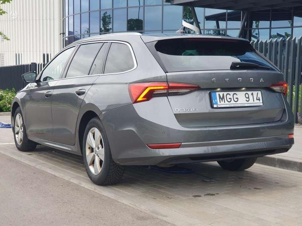 Grey Skoda Octavia 2022 in Vilnius, with an engine capacity of 1.97 L and mileage of 206 thousand km for 12700 €, photo 10 on AUTOMOTO.COM.LV