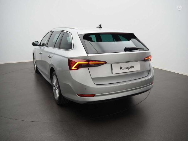 Grey Skoda Octavia 2022 in Vilnius, with an engine capacity of 1.97 L and mileage of 120 thousand km for 17200 €, photo 6 on AUTOMOTO.COM.LV