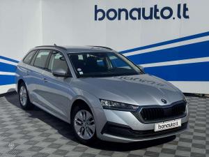 Grey Skoda Octavia 2022 in Kaunas, with an engine capacity of 1.00 L and mileage of 172 thousand km for 13250 €, photo 3 on AUTOMOTO.COM.LV