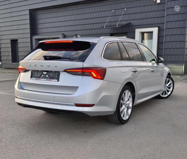 Grey Skoda Octavia 2022 in Kaunas, with an engine capacity of 1.97 L and mileage of 183 thousand km for 11500 €, photo 3 on AUTOMOTO.COM.LV
