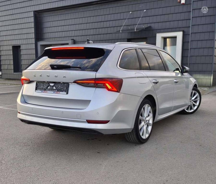 Pelēks Skoda Octavia 2022 Kauņa, ar dzinēja tilpumu 1.97 L un nobraukumu 183 tūkst. km par 11500 €, foto 4 vietnē AUTOMOTO.COM.LV