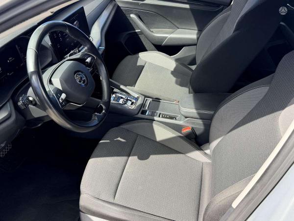 Pelēks Skoda Octavia 2022 Kauņa, ar dzinēja tilpumu 1.97 L un nobraukumu 190 tūkst. km par 14400 €, foto 9 vietnē AUTOMOTO.COM.LV