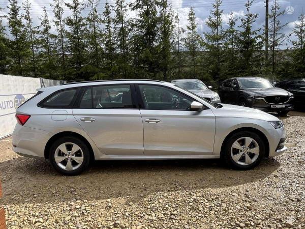 Grey Skoda Octavia 2022 in Kaunas, with an engine capacity of 2.00 L and mileage of 185 thousand km for 12700 €, photo 6 on AUTOMOTO.COM.LV