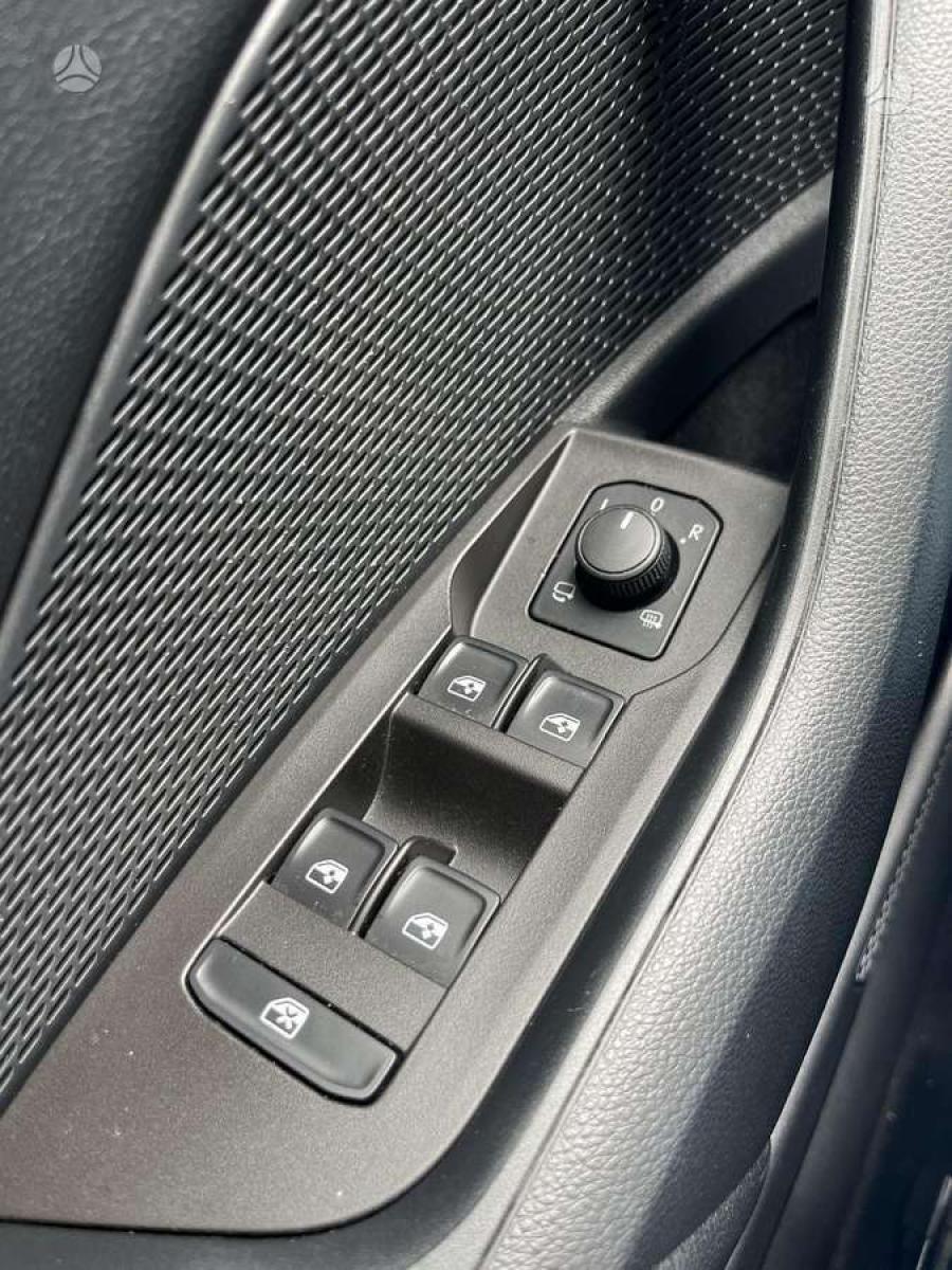 Pelēks Skoda Octavia 2022 Kauņa, ar dzinēja tilpumu 2.00 L un nobraukumu 185 tūkst. km par 12700 €, foto 12 vietnē AUTOMOTO.COM.LV