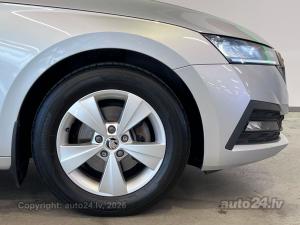 Pelēks Skoda Octavia 2022 Tallina, ar dzinēja tilpumu 1.50 L un nobraukumu 126 tūkst. km par 16990 €, foto 6 vietnē AUTOMOTO.COM.LV
