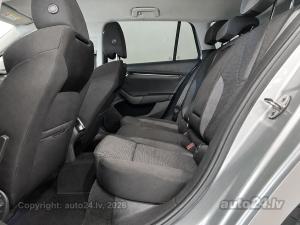 Pelēks Skoda Octavia 2022 Tallina, ar dzinēja tilpumu 1.50 L un nobraukumu 126 tūkst. km par 16990 €, foto 15 vietnē AUTOMOTO.COM.LV