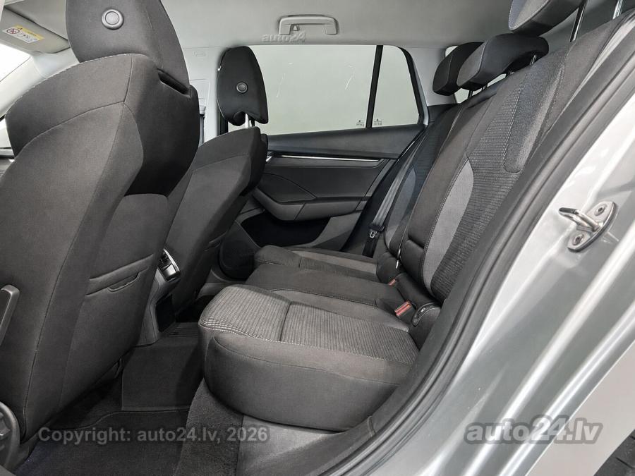 Pelēks Skoda Octavia 2022 Tallina, ar dzinēja tilpumu 1.50 L un nobraukumu 126 tūkst. km par 16990 €, foto 15 vietnē AUTOMOTO.COM.LV